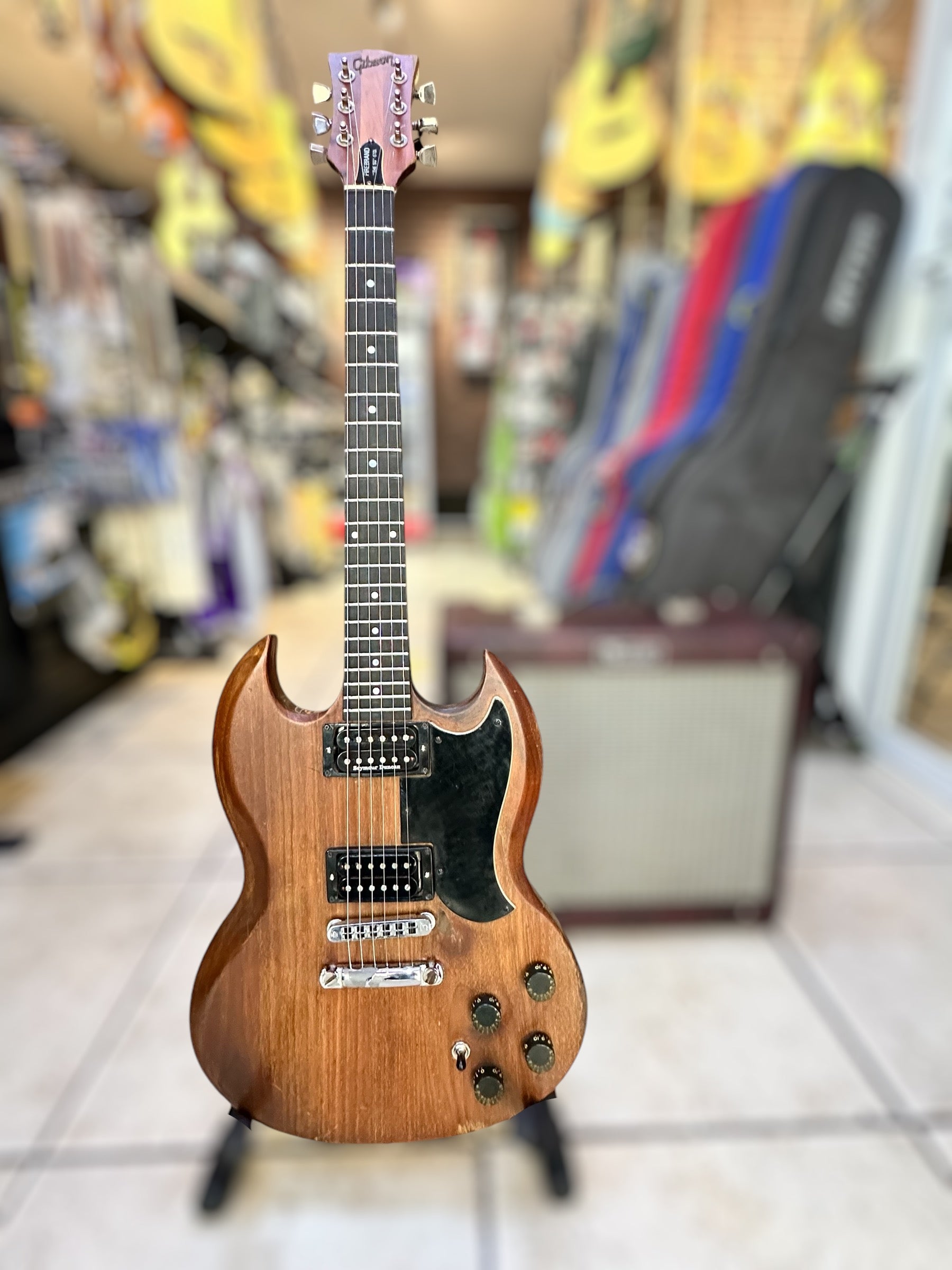Gibson Firebrand The SG 1982, Con set Custom Shop Seymour Duncan y Est